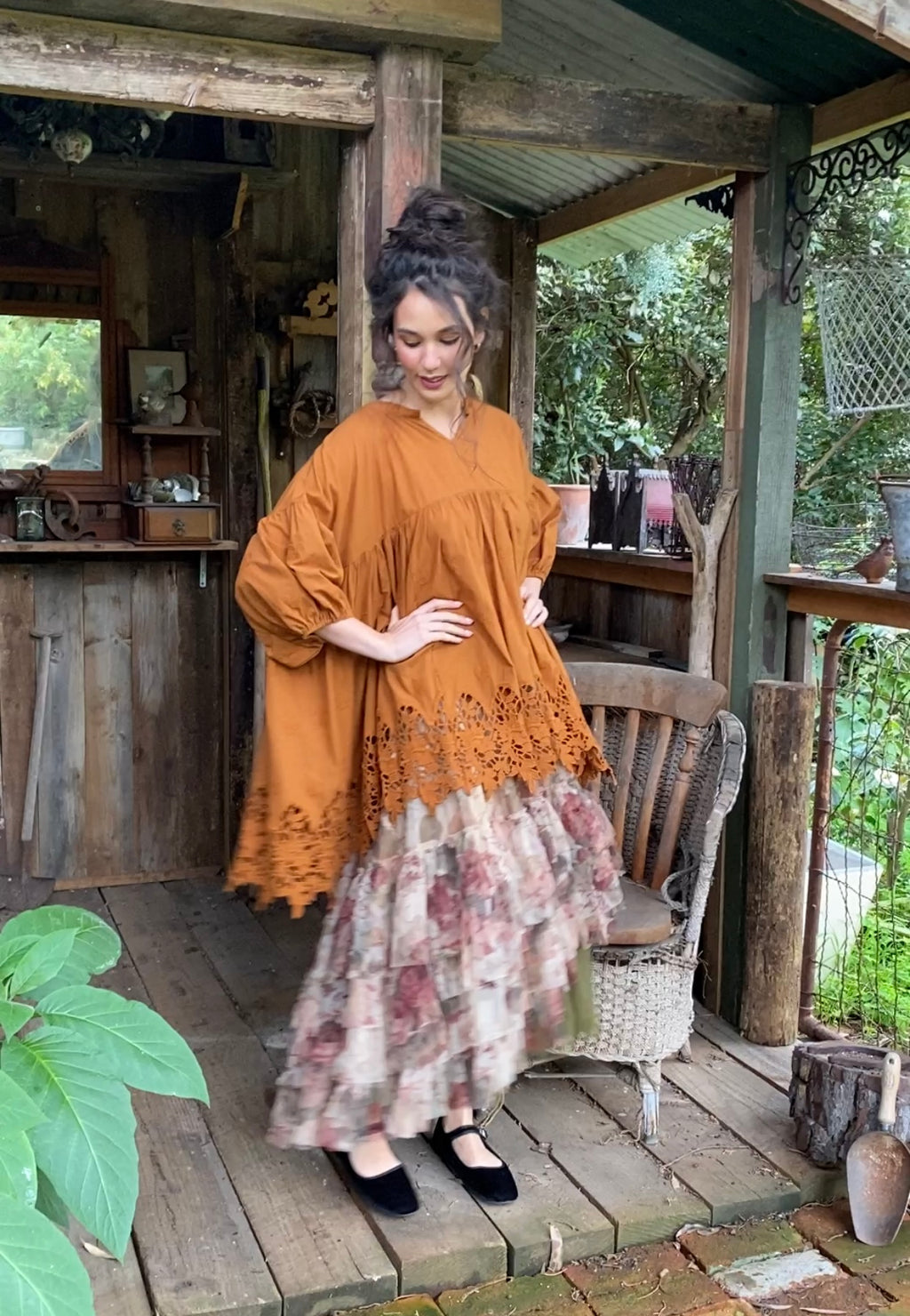 French Smock, Cotton & Lace, Tobacco – Miss Rose Sister Violet